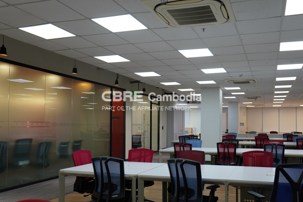 VTrust Tower – Grade B Office Space For Rent / Lease - CBRE Cambodia 326057