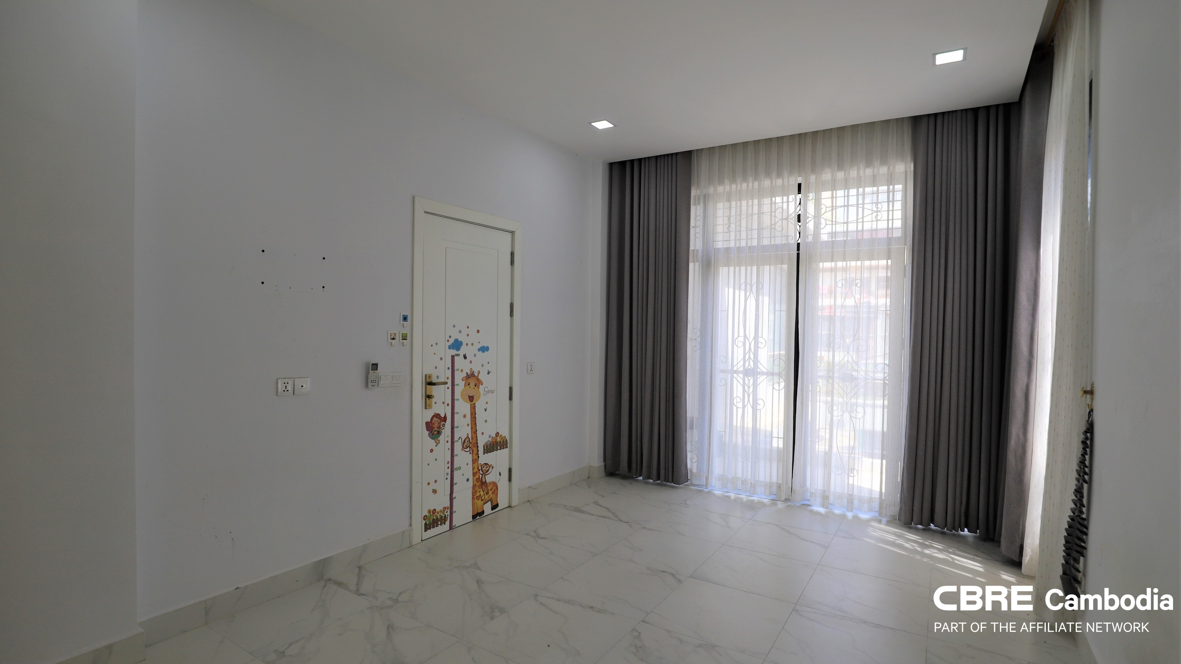 Modern 8-Bedrooms Luxury Villa for Sale | Toul Tumpung II - CBRE ...