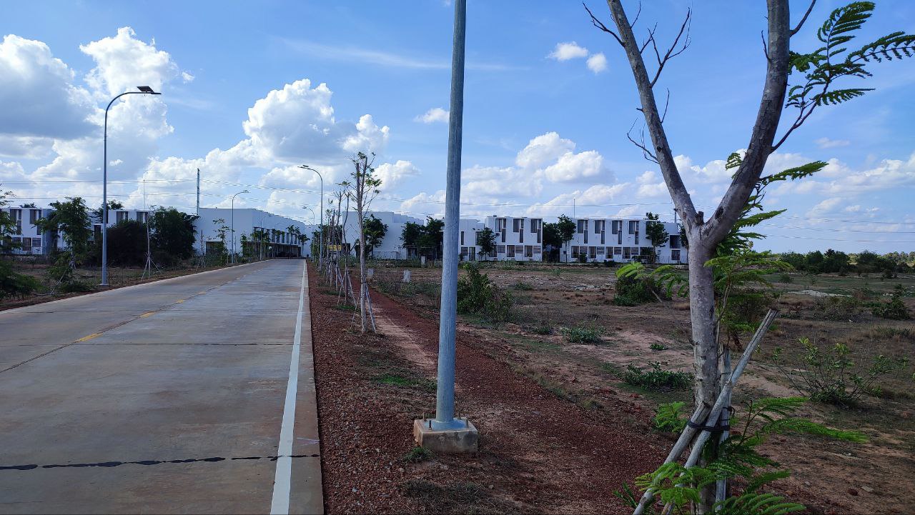 1.3ha Land Behind Bakong Village project- Siem Reap - CBRE Cambodia 314918